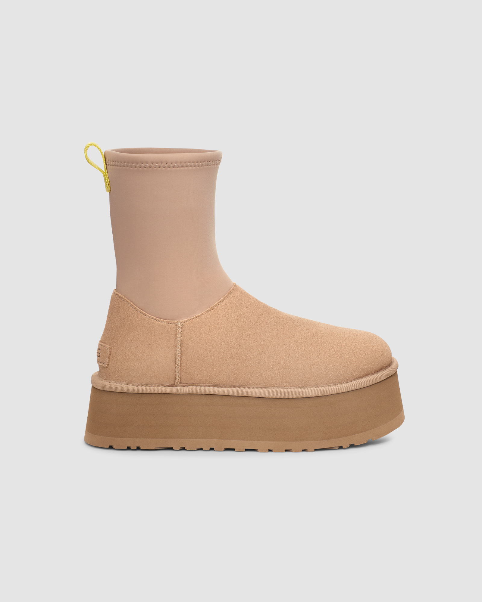 Classic Dipper Sand | UGG